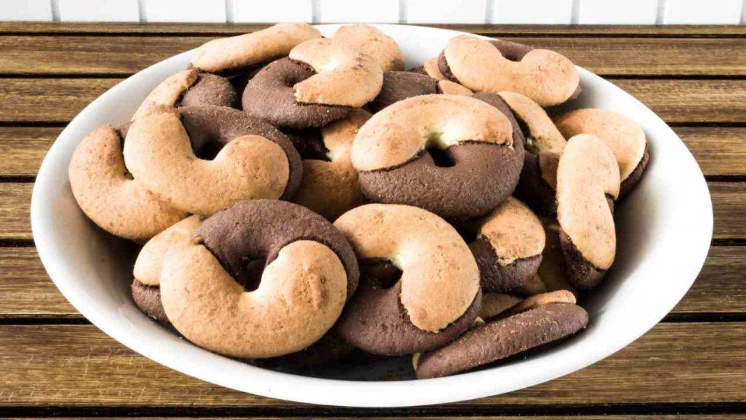 Biscotti abbracci da preparare a casa | scopri la ricetta sprint