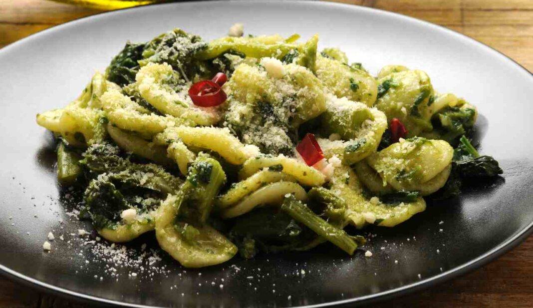 Strascinati con cime di rapa | Primo della tradizione da gustare