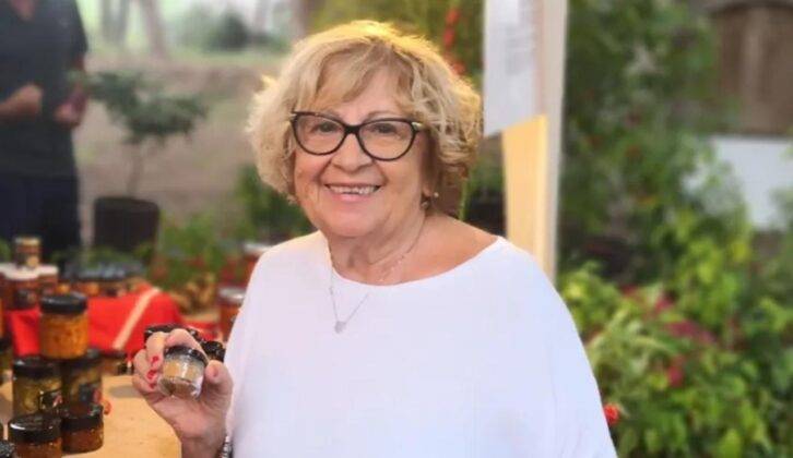 Anna Moroni | Torna sui social | Stuzzica il pubblico con una anticipazione