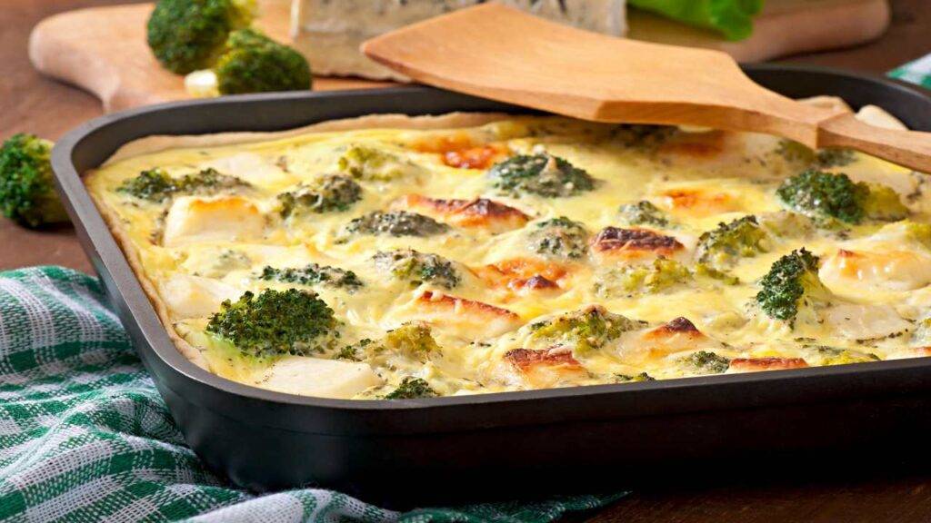 Lasagna con broccoli e besciamella | Perfetta per un pranzo domenicale