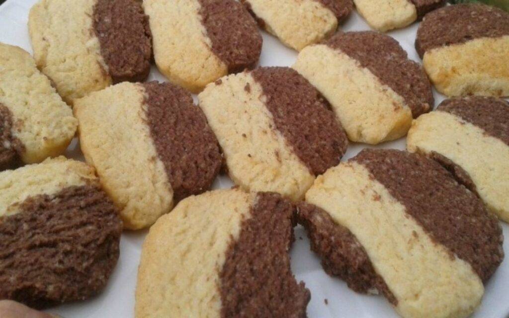 Parigini bicolore | I buonissimi e golosi biscotti da inzuppo