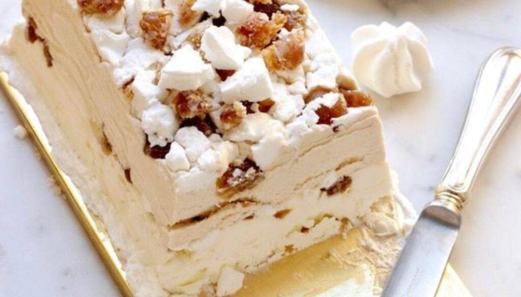 Semifreddo meringato ai marron glacé | Ricetta di Natalia Cattelani