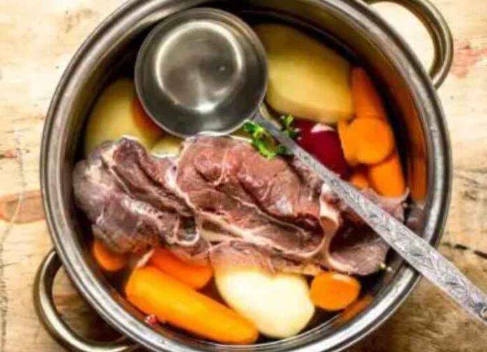 Su Filindeu in brodo | La pasta sarda unica al mondo