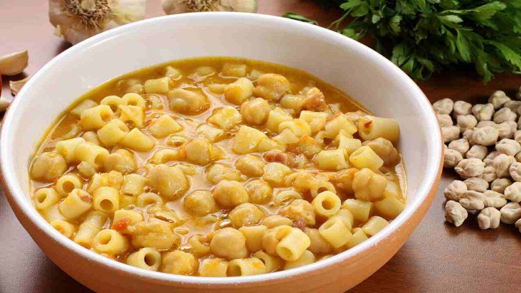 Pasta e ceci con un ingrediente segreto | Cremosa e deliziosa
