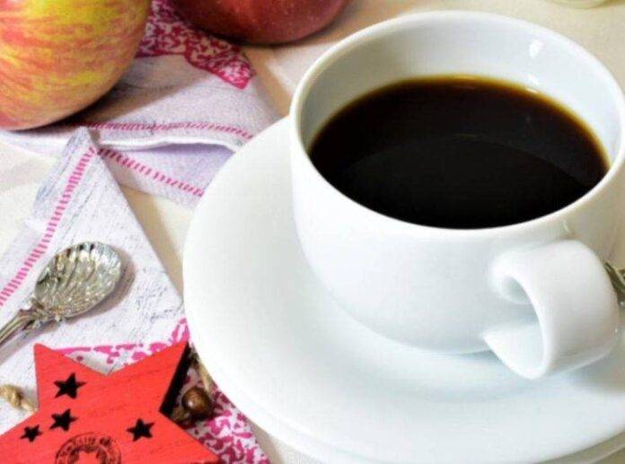 Crema di caffé calda ricetta preparazione ingredienti