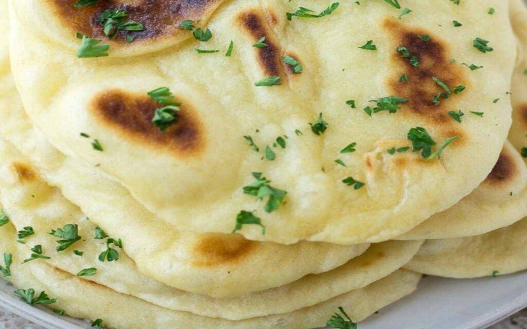 Un pane caldo, veloce e cotto in padella? Eccolo pronto e con una ...