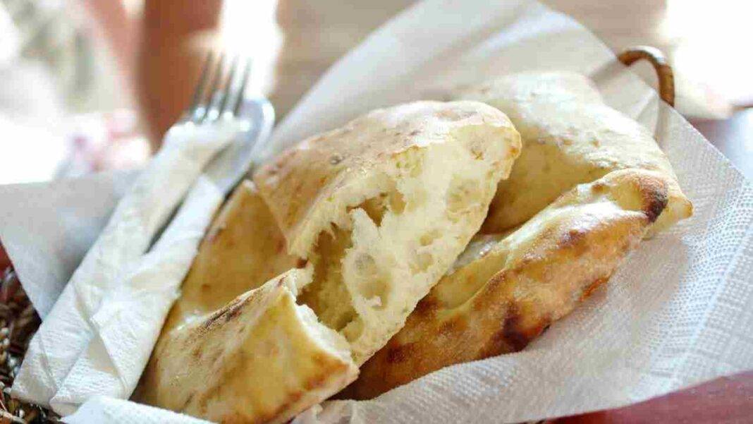 Il pane dei nostri sogni che esce dal forno - RicettaSprint.it