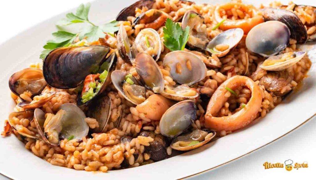 Risotto alla pescatora la migliore ricetta del web - RicettaSprint.it
