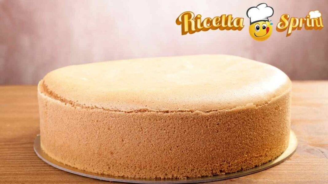 Pan di spagna con farina di mandorle, il dolce cheto leggero e gustoso ...