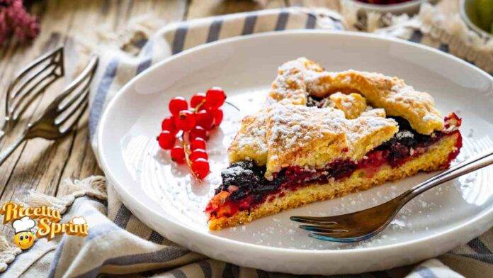 Crostata rustica ai frutti rossi: iniziamo la giornata con una carica ...
