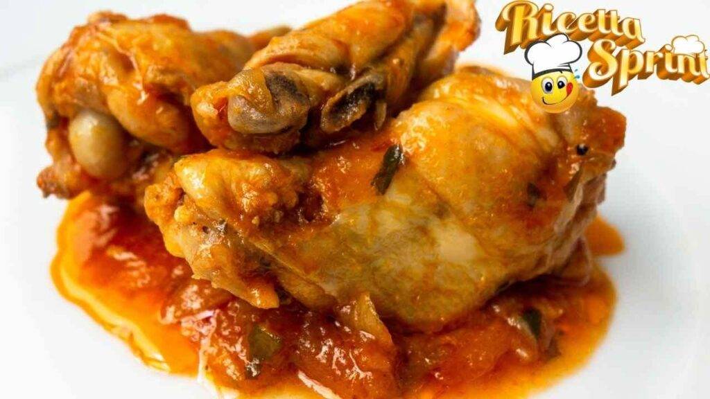 Pollo in umido con pomodori e peperoni, il piatto caldo e saporito che ...