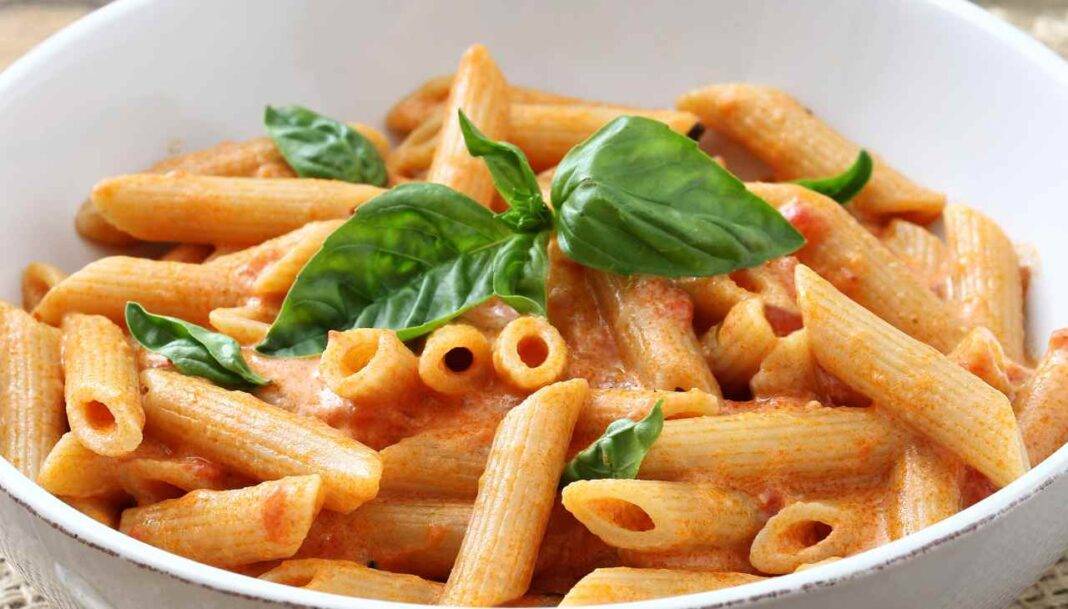 Pasta alla crema di scampi: la ricetta da veri chef - RicettaSprint.it