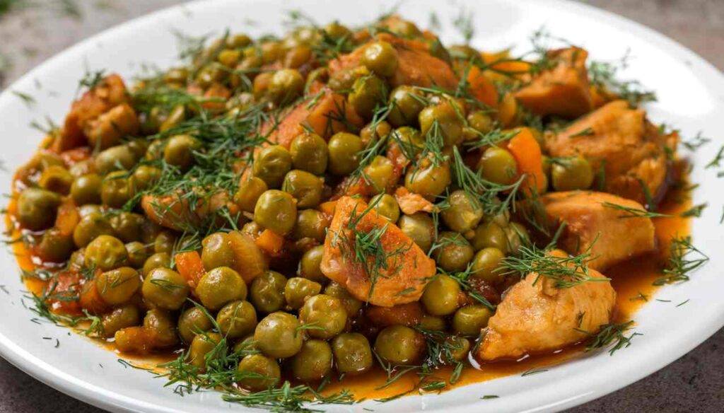 Straccetti di pollo e piselli, con una mossa hai risolto la cena ...