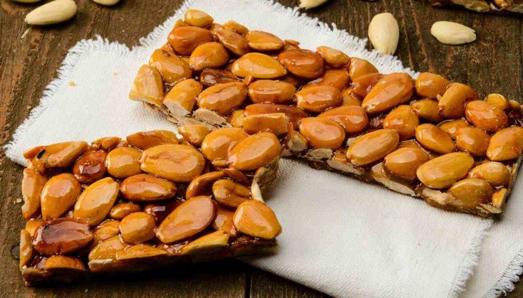 Croccante alle mandorle: è arrivato proprio il tempo di Natale quando ...