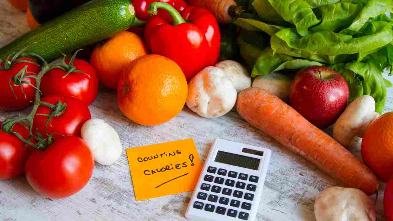 Cibi con poche calorie, quali sono i più buoni da mangiare