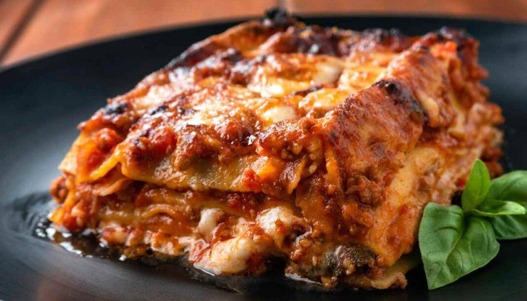 Le lasagne classiche: la ricetta delle nostre nonne - RicettaSprint.it