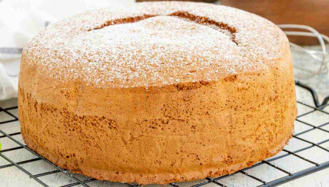 Torta alla panna montata: affondi il coltello in un impasto pieno di ...