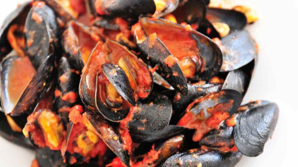 Cozze alla tarantina, è arrivato il tempo di prepararle. Voi cosa ...