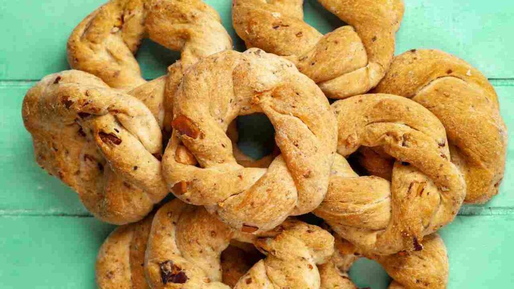 Taralli sugna e pepe: come vuole la tradizione napoletana ...