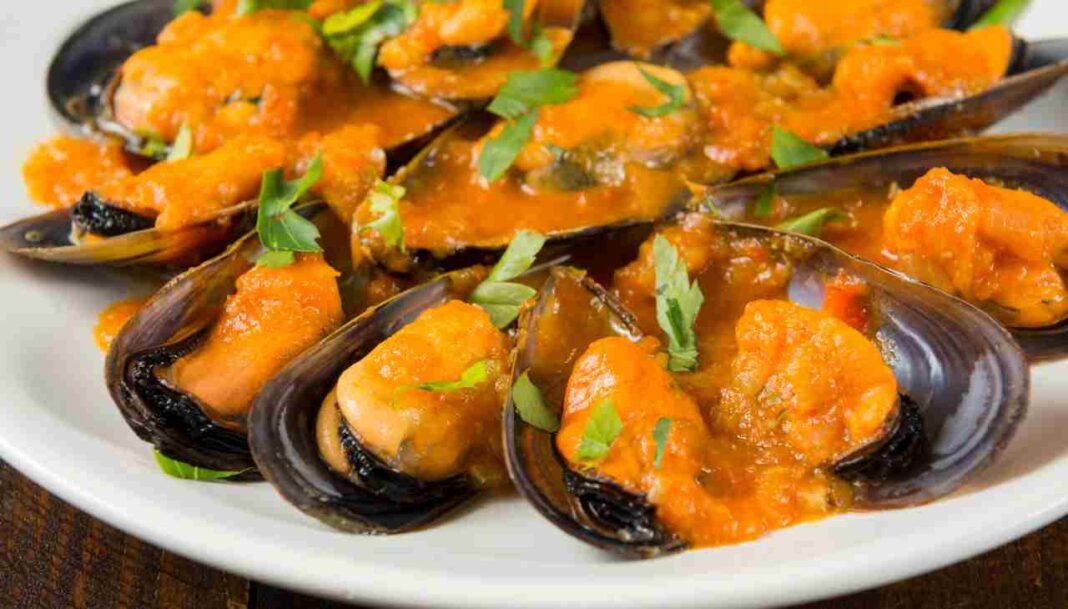 Cozze alla tarantina saporite: pronte in 5 minuti, sono l'antipasto che ...