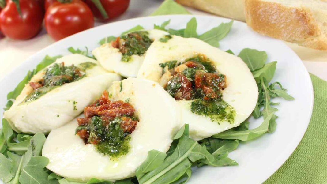 Mozzarella ripiena con zucchine, il piatto unico dell'estate ...