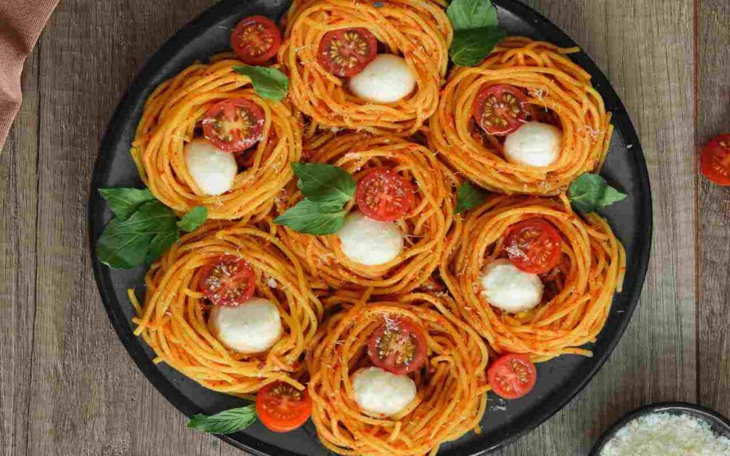 Nidi di rondine alla caprese, trasforma un piatto semplice in un ...