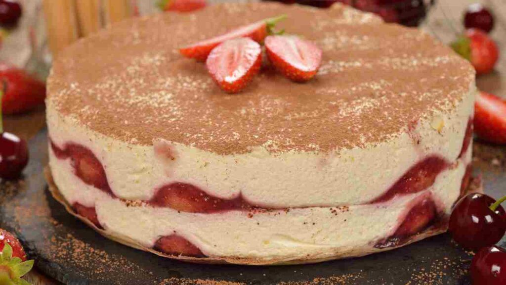 Tiramisù alle fragole per chi è a dieta: cremoso, delicato e super ...