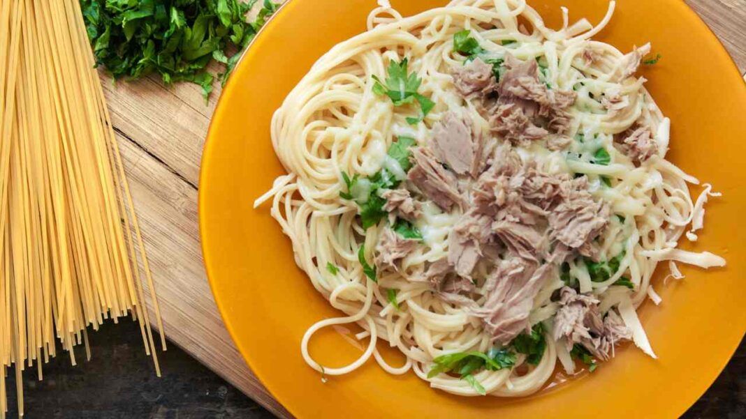 Tonno limone e olive, butta la pasta e assaggia, favoloso primo piatto ...