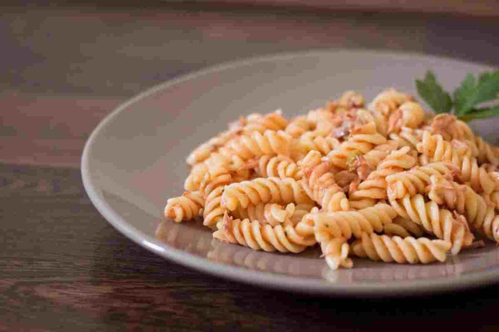 Pasta al tonno cremosa | Non crederai all'assaggio, sarà pazzesco il ...