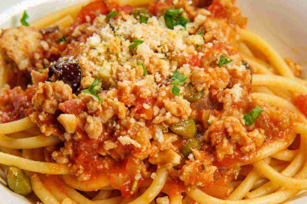 Bucatini alla Rosina, una vera prelibatezza che ti lascerà senza parole ...