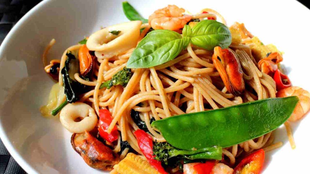 Primo piatto con i frutti di mare, senza spendere una fortuna, ti svelo ...