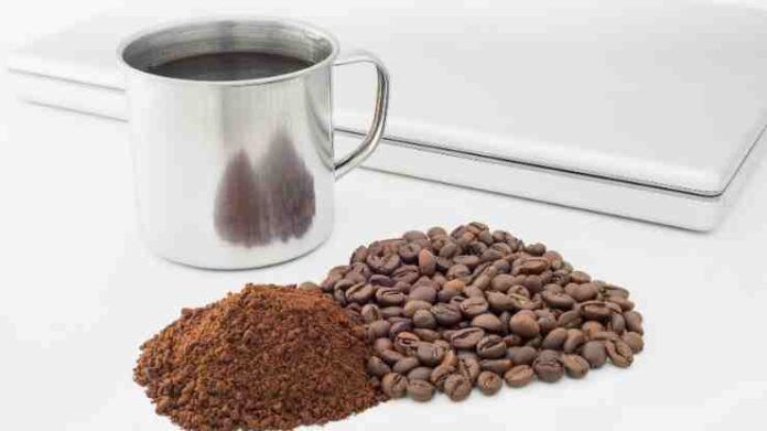 Solo acqua e del caffè solubile, realizzi una crema al caffè ...