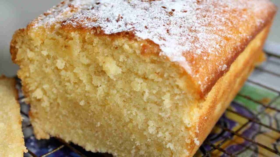 Plumcake light non ti servono uova e burro, servilo a colazione, ecco ...