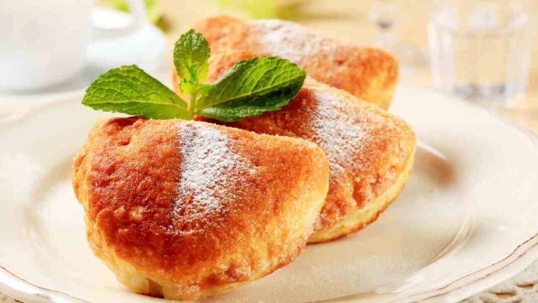 Avevo dello yogurt in frigo l'ho aggiunto a questo impasto ipocalorico ...