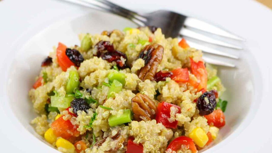 La mangio 2 volte a settimana la mia insalata di quinoa e finalmente ...