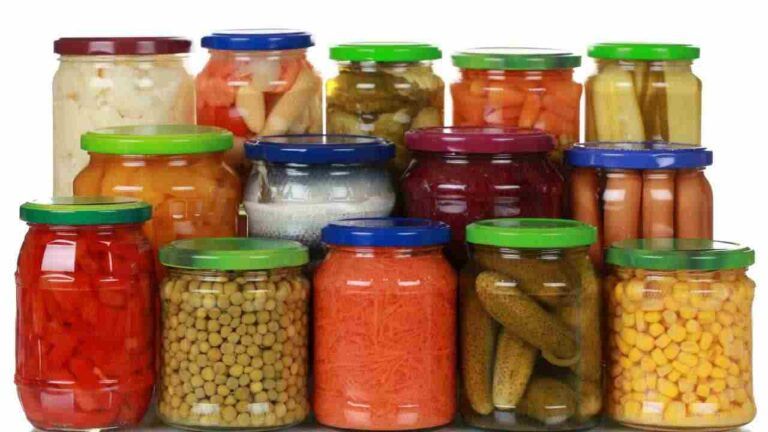 Come sterilizzare i vasetti di vetro e creare il sottovuoto: in pochi ...