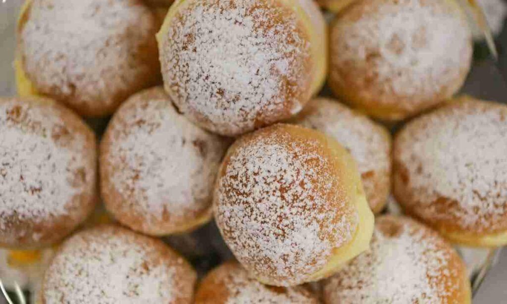 Se proprio devi fare uno strappo alle regole, prepara come me i mini ...