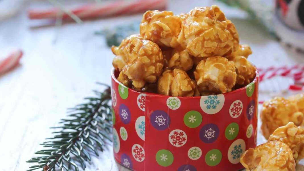 Che ne pensi di preparare golosi pop corn al caramello per intrattenere ...