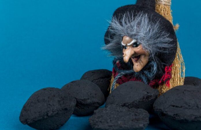 Il carbone della Befana, come è nato? Storia e significato di questa ...