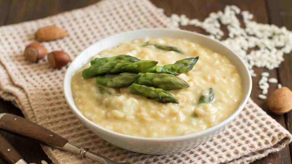Due pere mature e un po' di formaggio, il risotto al taleggio e pere ...