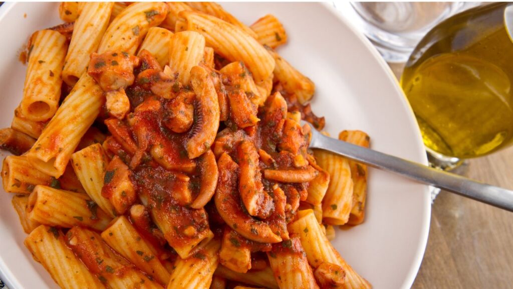 Se vuoi fare il colpo grosso, allora prepara la genovese di polpo: si ...